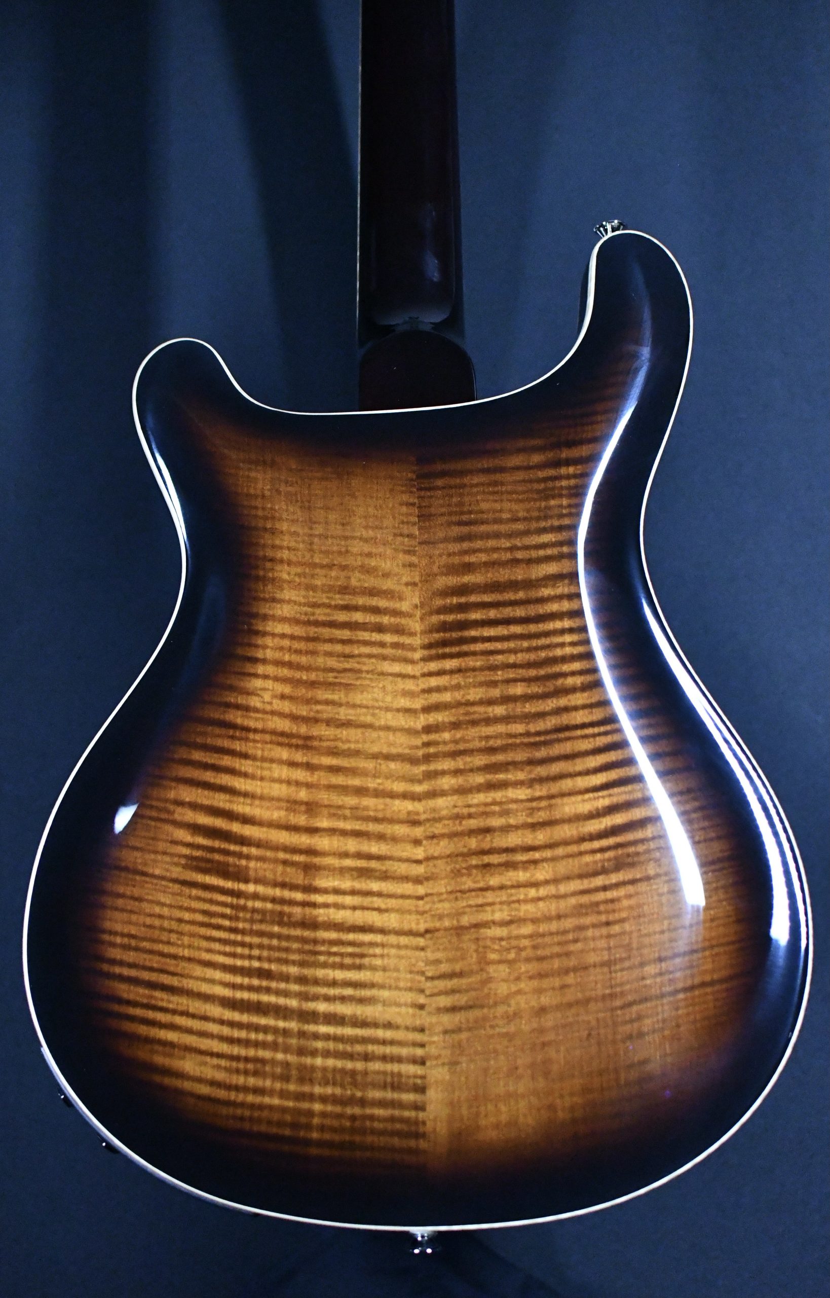 PRS SE Hollowbody II Piezo Black Gold Sunburst #902 - Bay Tunes Guitars