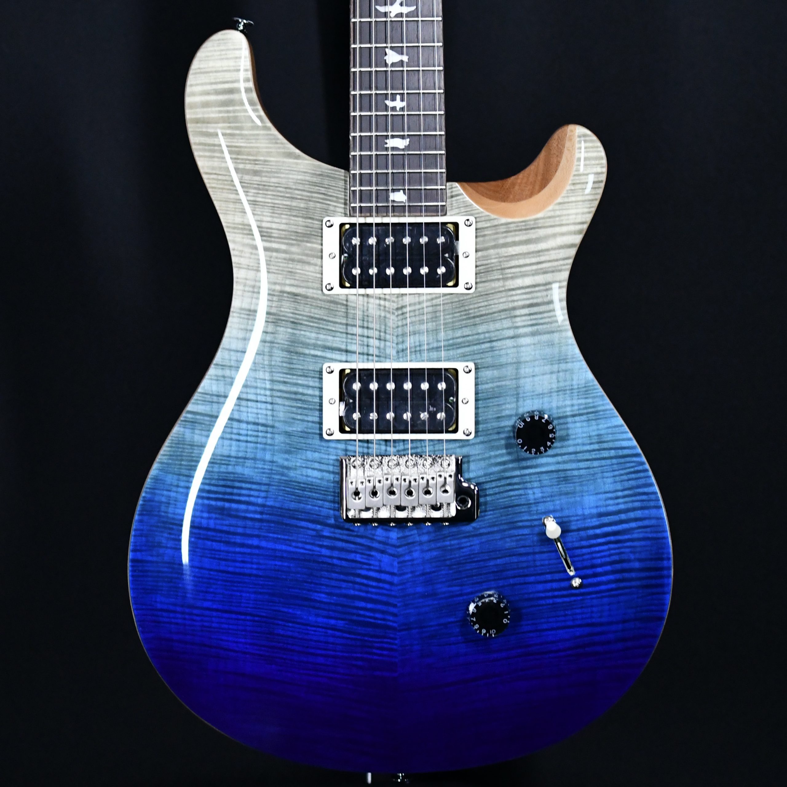 PRS SE Custom 24 Limited Edition Blue Fade #469 - Bay Tunes Guitars